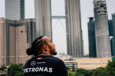 Lewis Hamilton Makes Final Visit to PETRONAS HQ in Kuala Lumpur to Bid ...