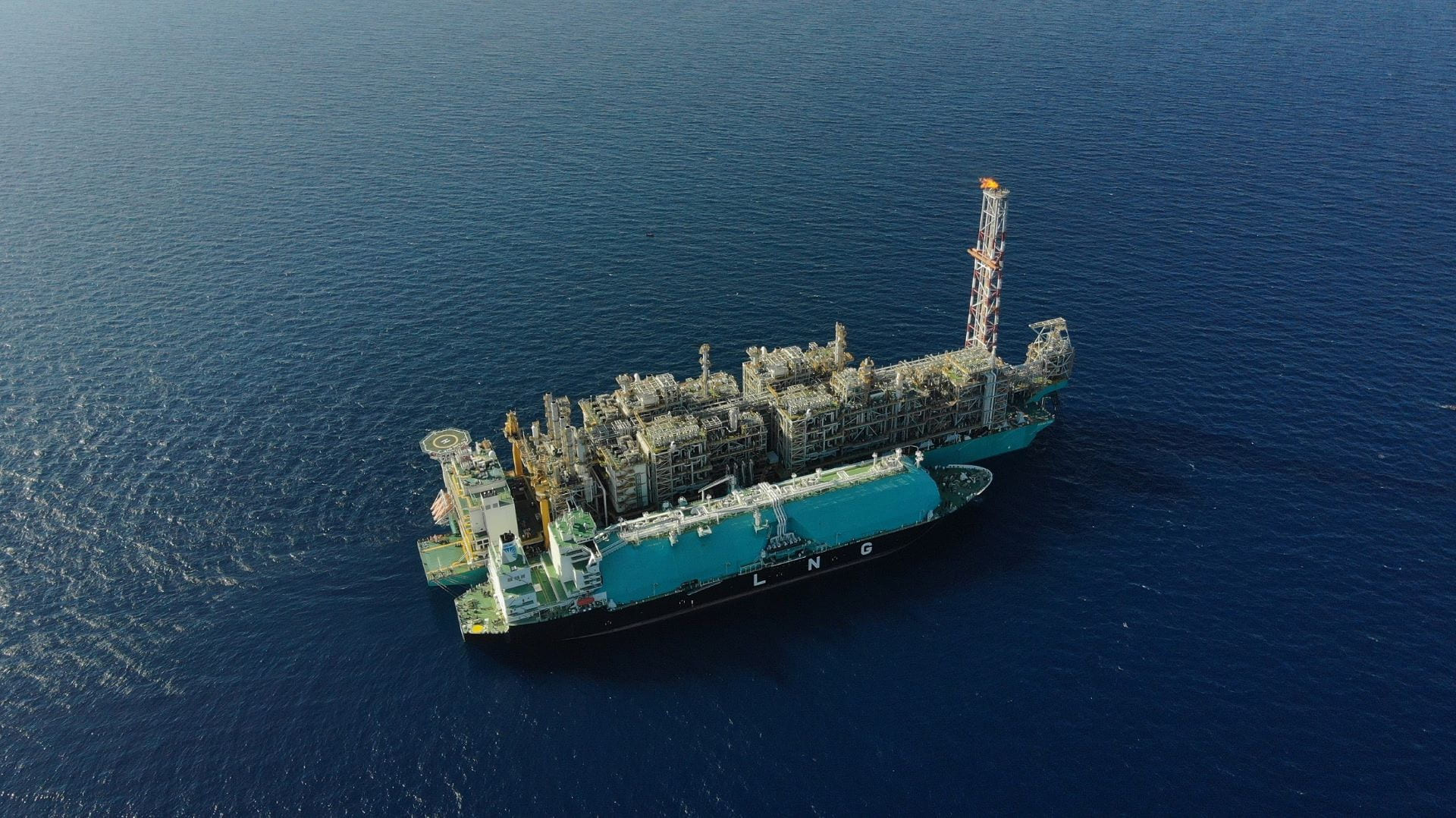 PETRONAS Becomes World's First To Produce LNG From Two Floating ... PETRONAS Becomes World's First To Produce LNG From Two Floating ...